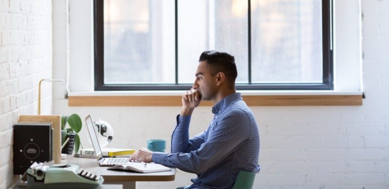 Managing Underperformance at Work | Factorial